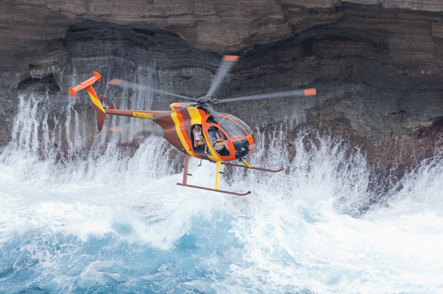 Magnum Helicopters- Oahu Helicopter Rides & Navy Seal Helicopter Jump